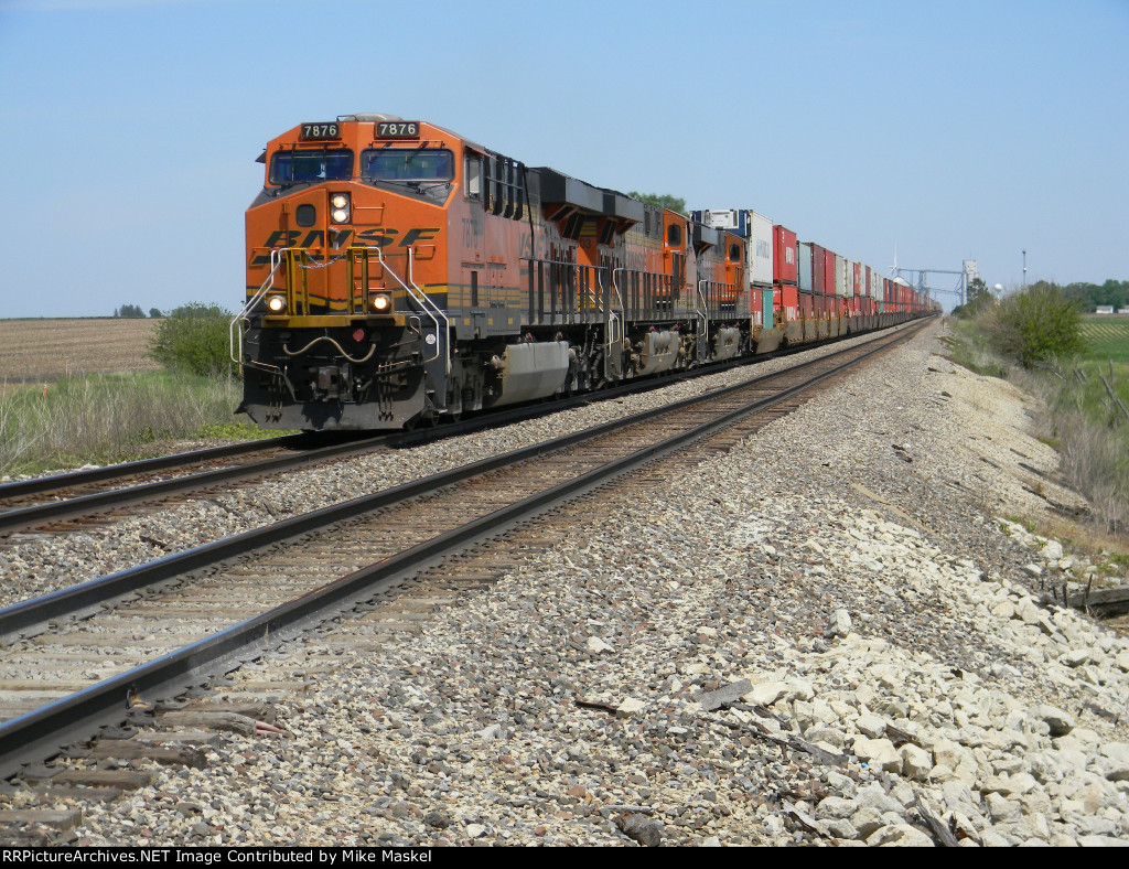 BNSF 7876